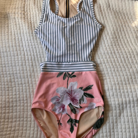 Albion Fit | Swim | Albion Fit Bone Voyage One Piece Swimsuit | Poshmark